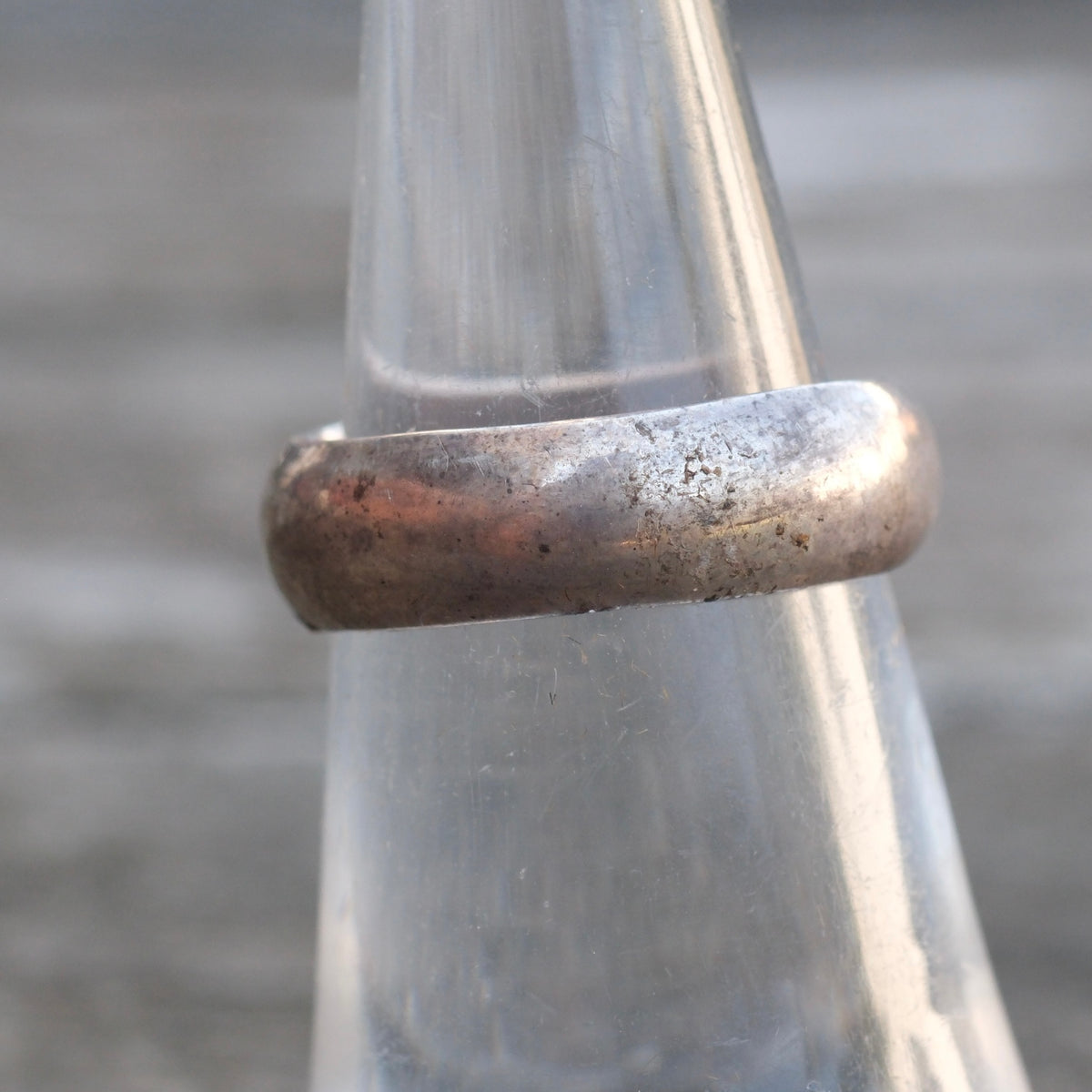 Vintage Sterling Silver Band 5.75 – American Decay